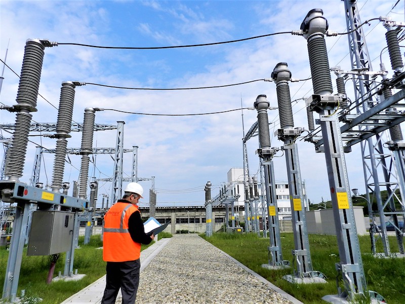 Merging and growing Romania’s outstanding broadband and other ...